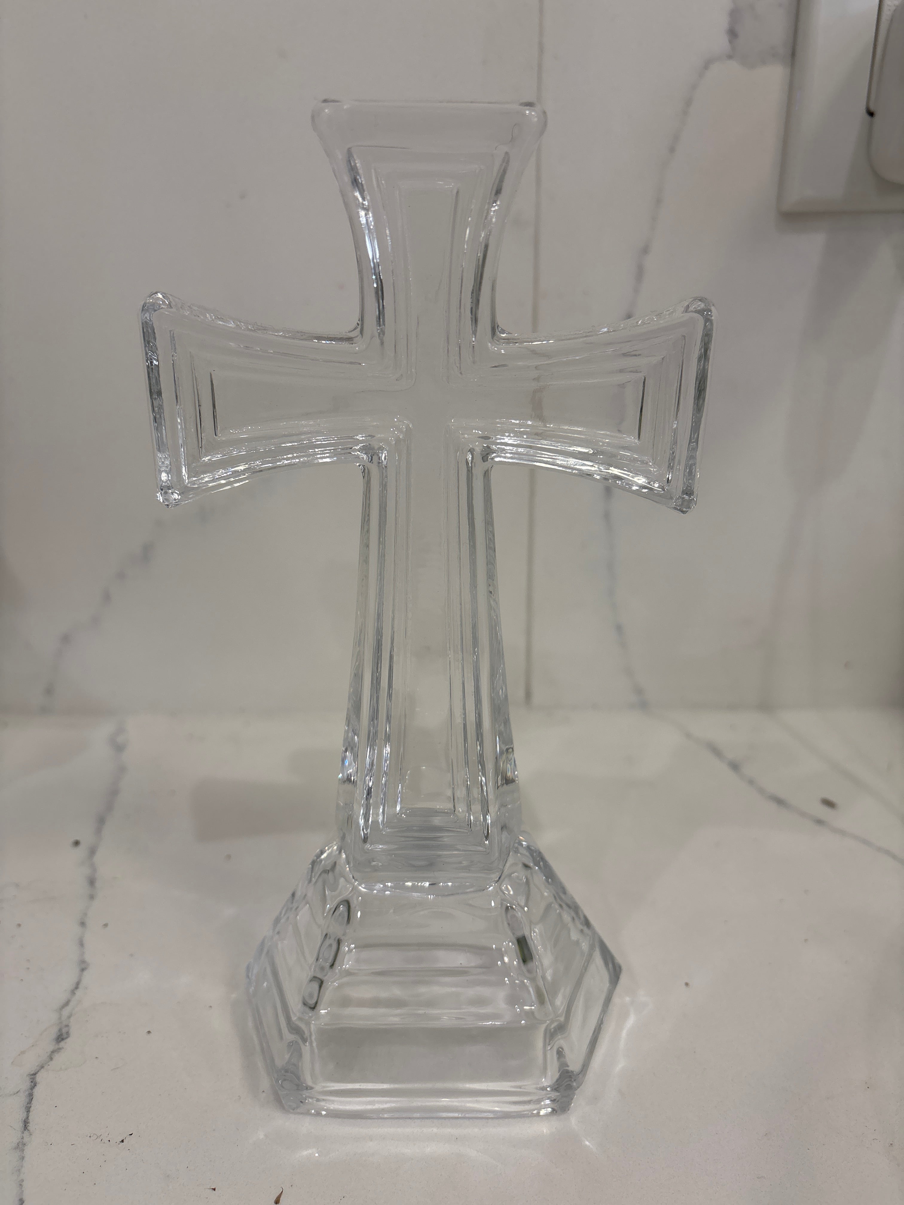 3D Glass Cross Sculpture – House-of-Blooms